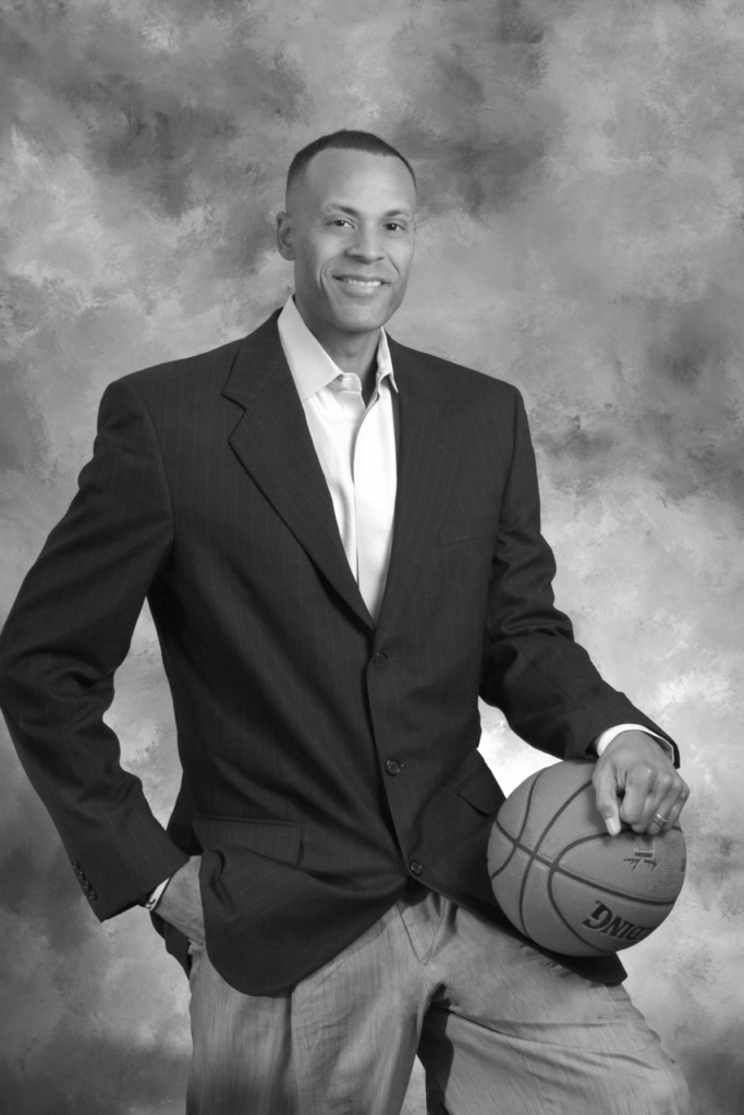 About Lawrence – MrFundy.com